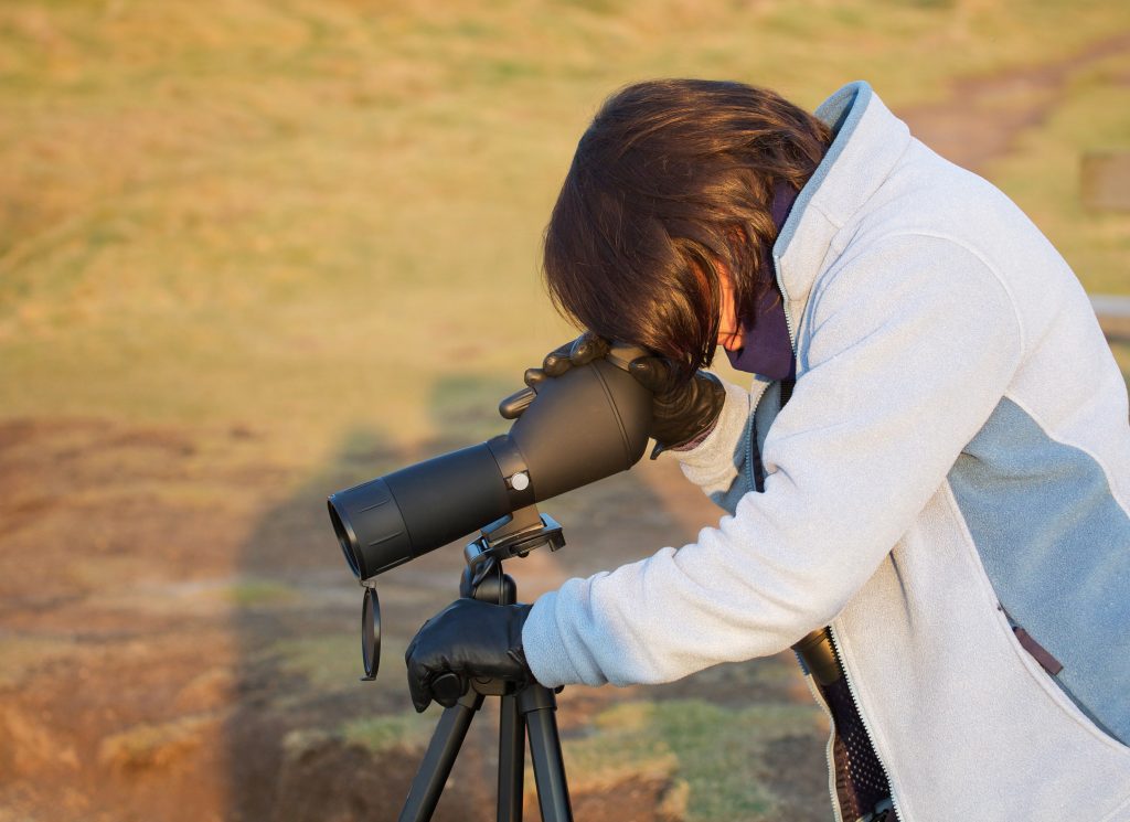 Which Spotting Scope is Right for You? - Focus Camera